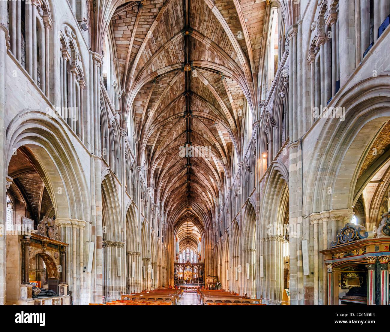 Historical interest worcester cathedral hi-res stock photography and ...