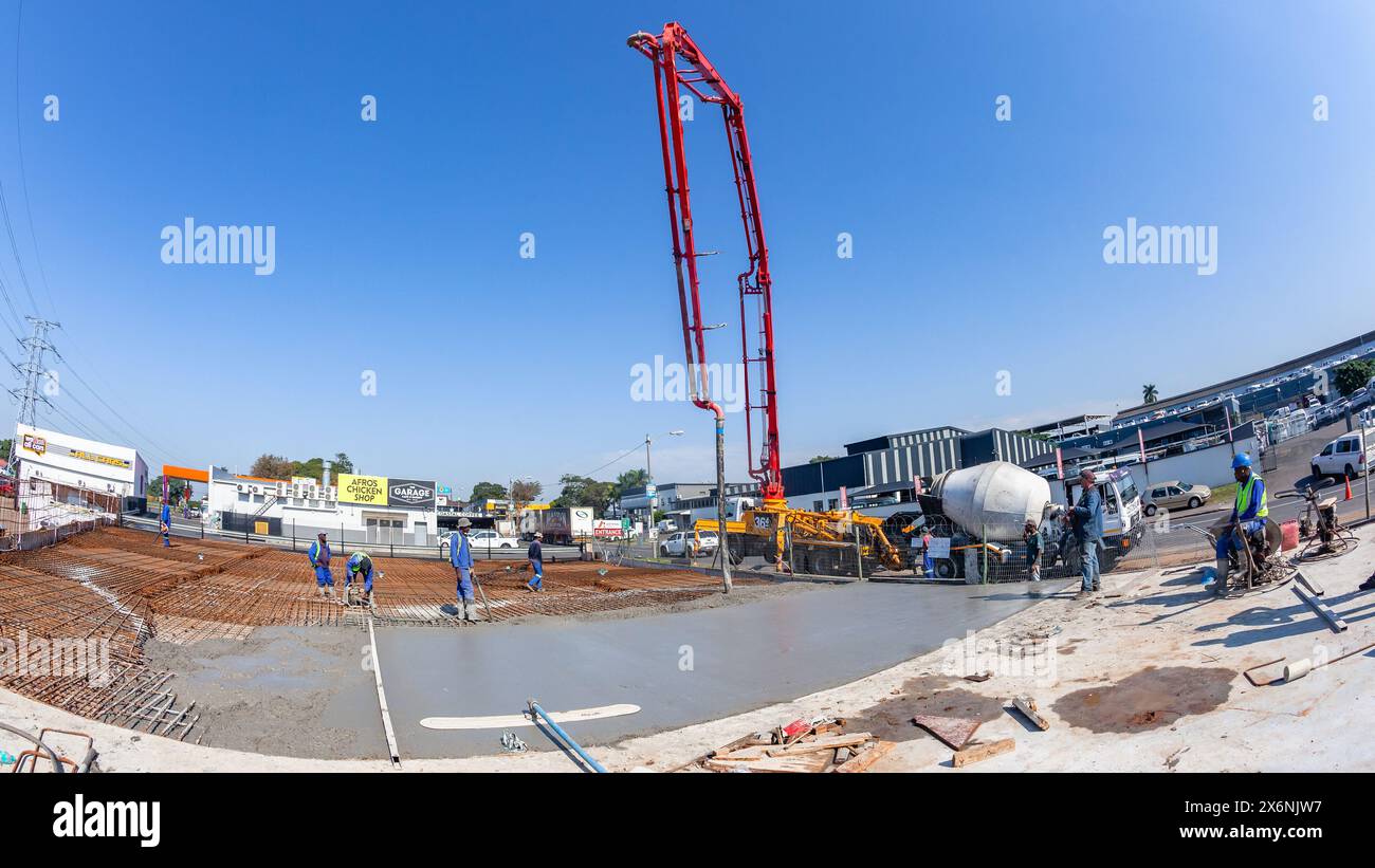 Construction site industrial machine with hydraulic arm extension ...