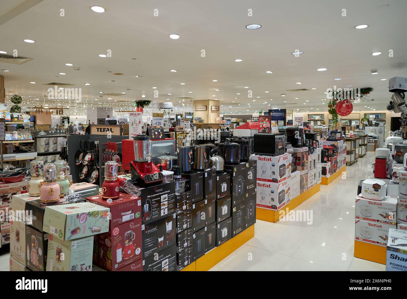 SINGAPORE - NOVEMBER 06, 2023: goods displayed at Metro Paragon in ...