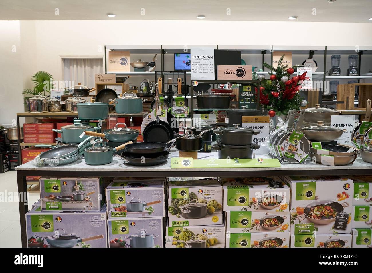 SINGAPORE - NOVEMBER 06, 2023: various cookware displayed at Metro ...