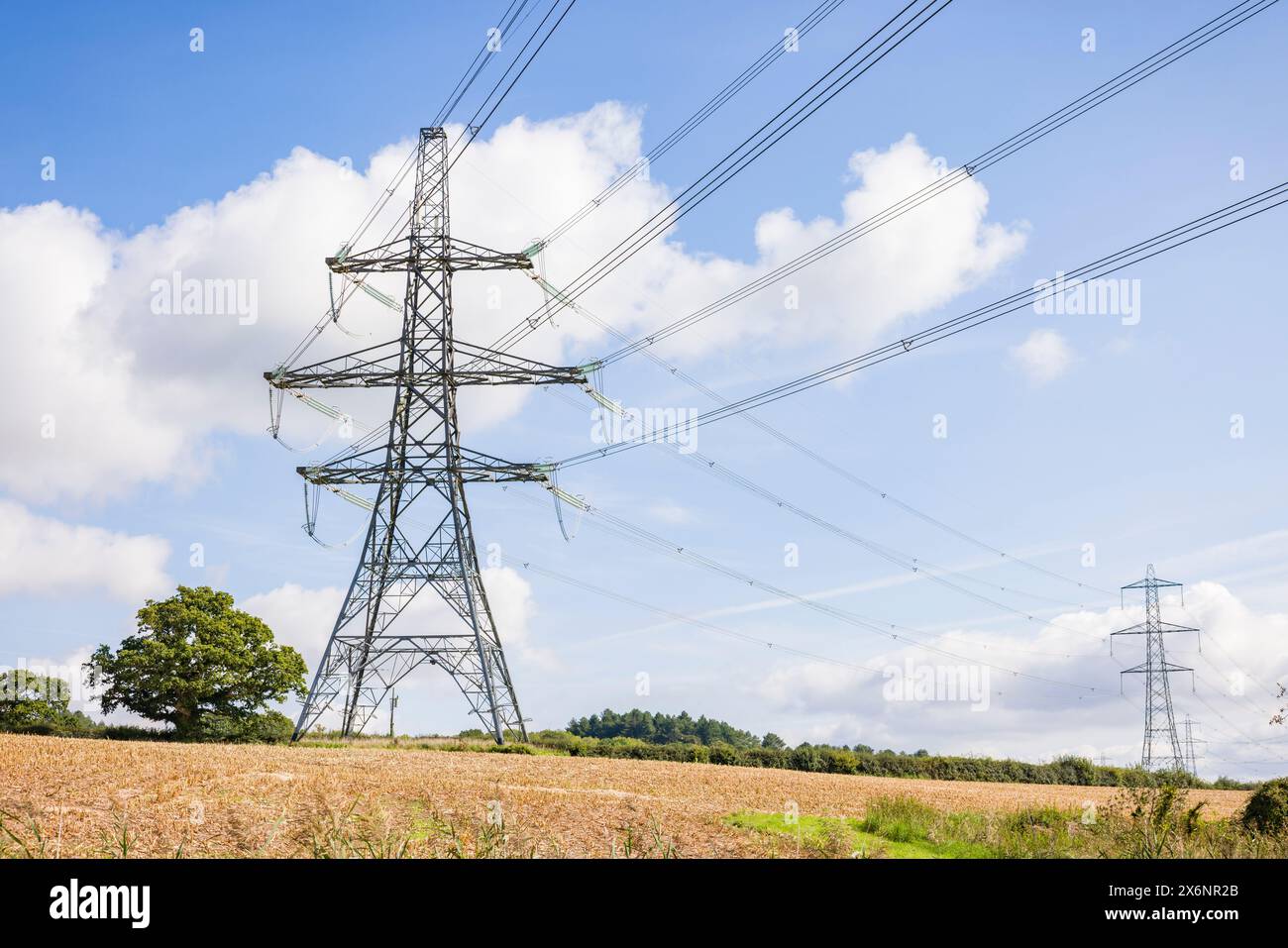 Utilities national grid hi-res stock photography and images - Alamy