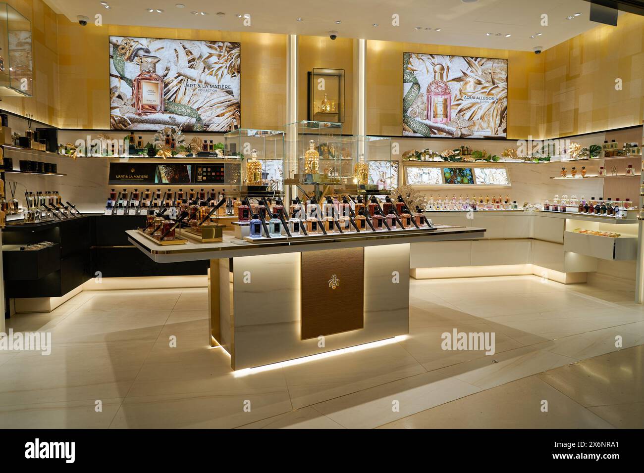 SINGAPORE - NOVEMBER 06, 2023: Guerlain store in Singapore Stock Photo ...