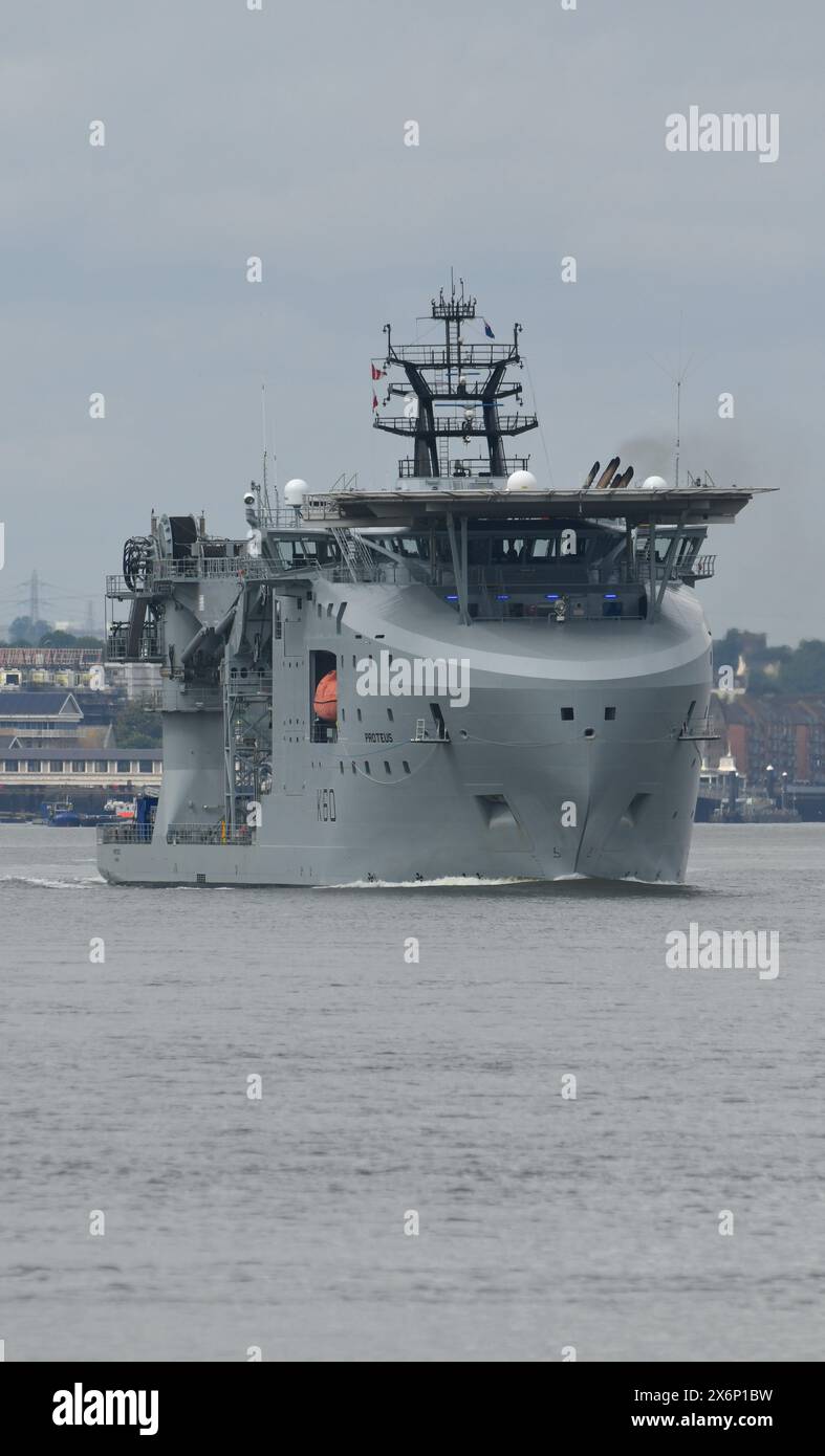 RFA Proteus sails from London after visiting HMS Belfast in the Upper ...