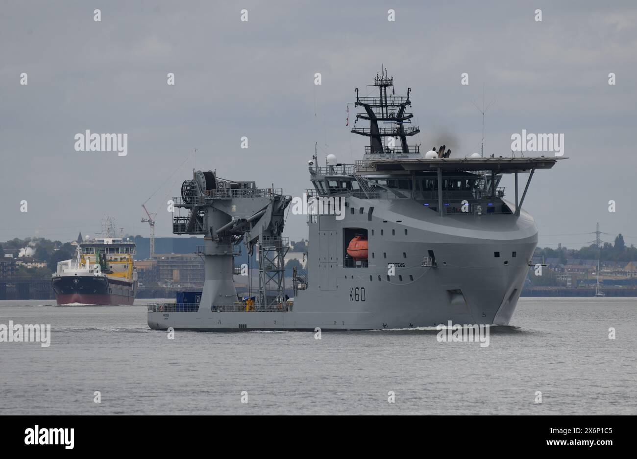RFA Proteus sails from London after visiting HMS Belfast in the Upper ...