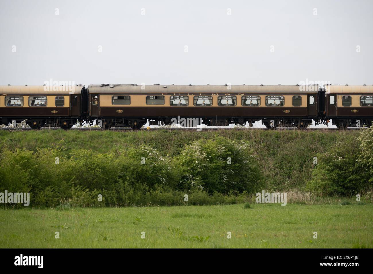 Pullman carriage hi-res stock photography and images - Alamy