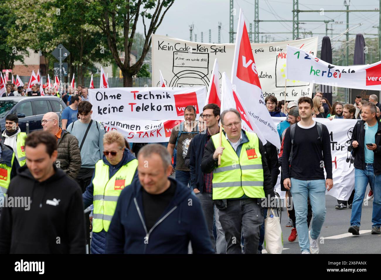 16.05.2024 Deutsche Telekom Tarifrunde mit Demonstrationen Kundgebungen Warnstreiks vor Euro ...