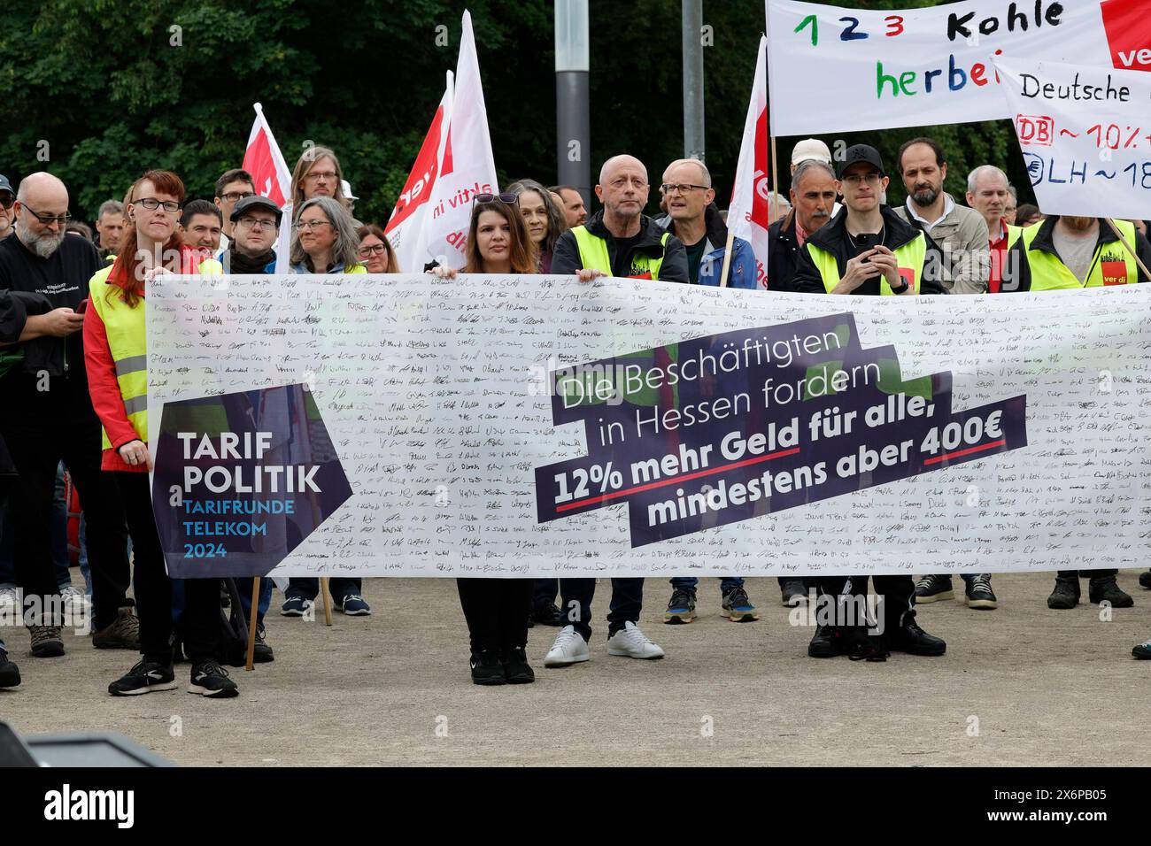 16.05.2024 Deutsche Telekom Tarifrunde mit Demonstrationen Kundgebungen Warnstreiks vor Euro ...