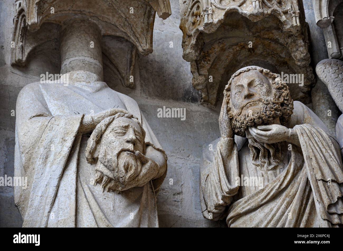 Medieval statues of catholic saints hi-res stock photography and images ...