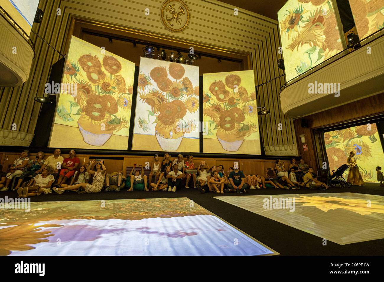 Van Gogh Alive multimedia exhibition, Ateneo Mercantil de Valencia ...