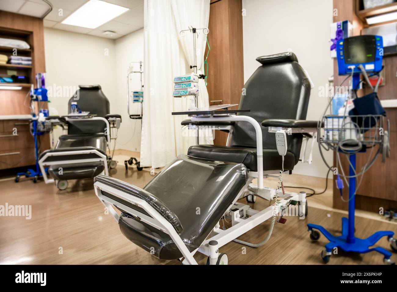hospital chair treatment cancer room on the hospital Stock Photo - Alamy