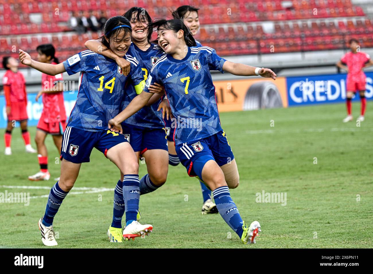 Bali, Indonesia. 16th May, 2024. Shinjo Miharu (1st L) of Japan ...