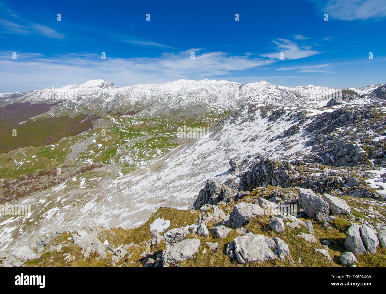 Monte La Meta (Italy) - In the Monti della Meta Mainarde mountain range ...