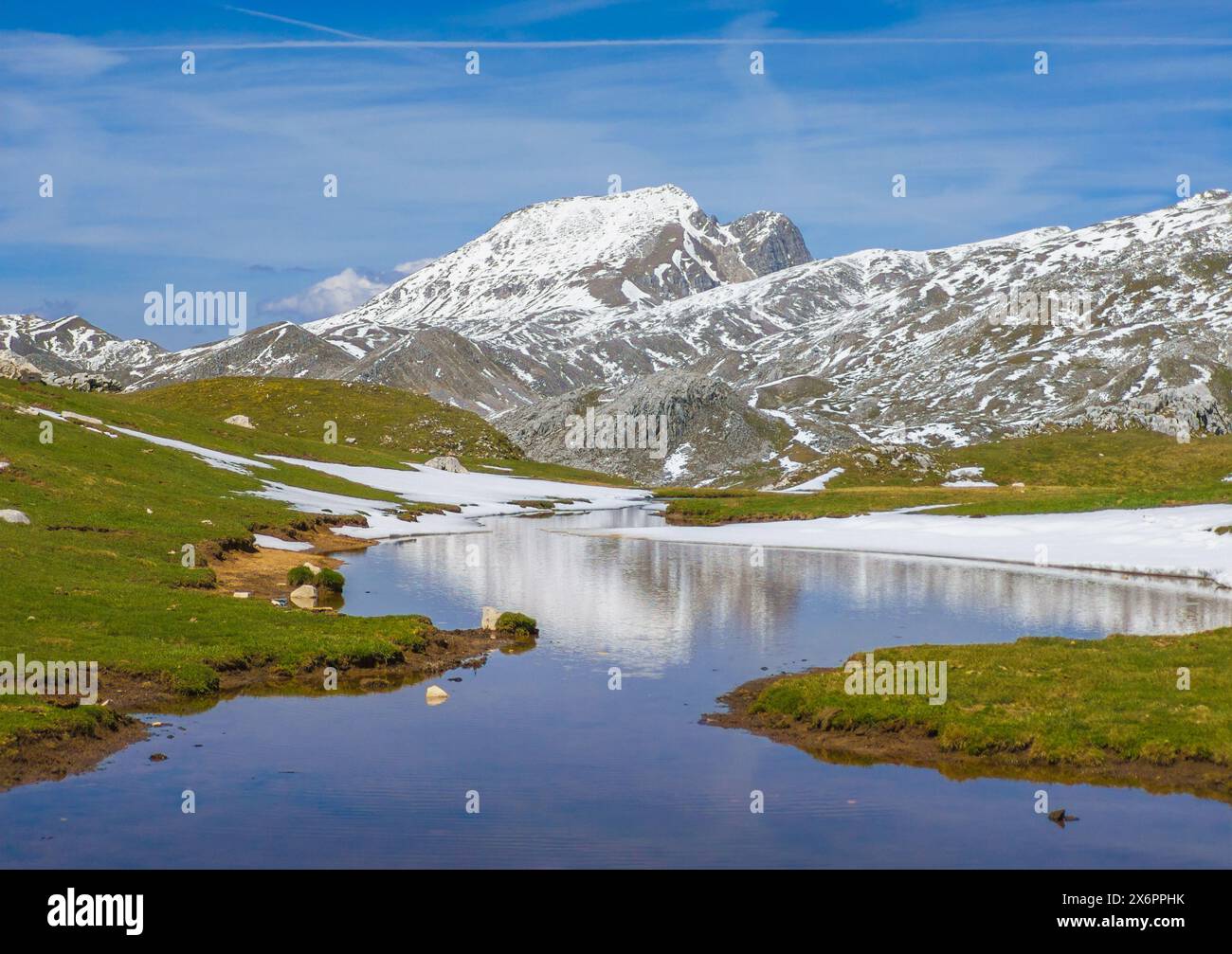 Monte La Meta (Italy) - In the Monti della Meta Mainarde mountain range ...