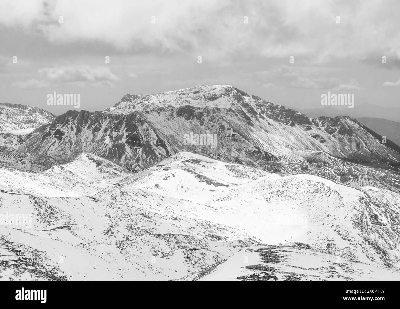 Monte La Meta (Italy) - In the Monti della Meta Mainarde mountain range ...