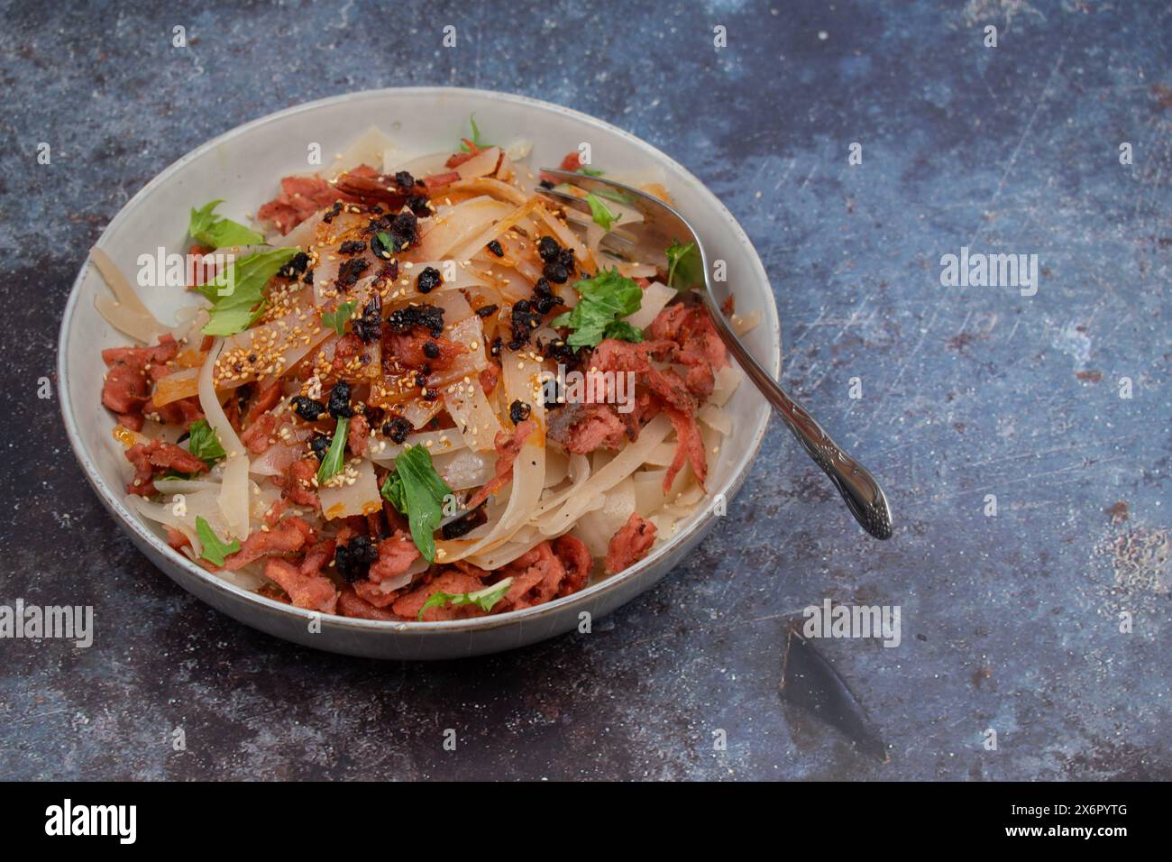 Liang pi noodles hi-res stock photography and images - Alamy