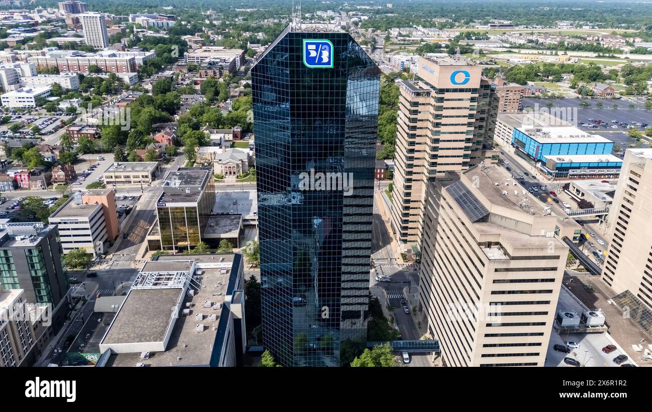 Aerial view central kentucky city hi-res stock photography and images ...