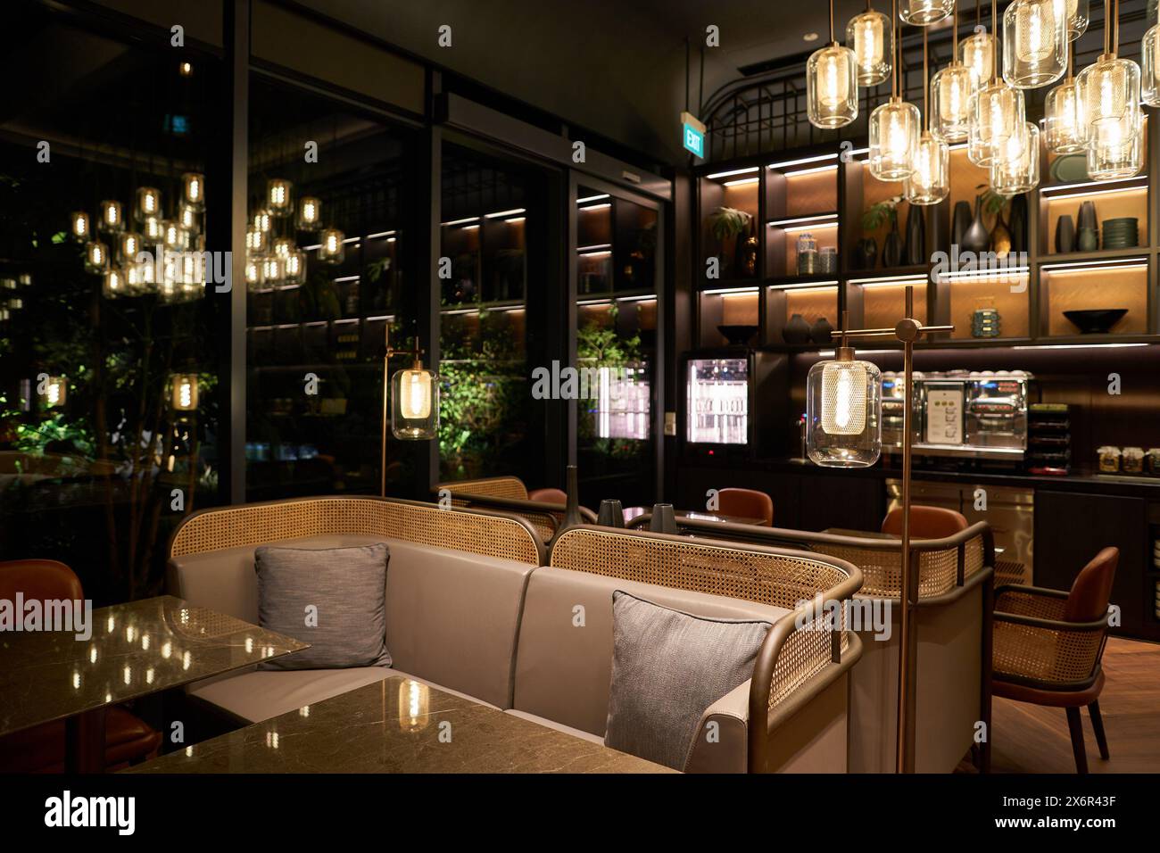 SINGAPORE - NOVEMBER 04, 2023: interior shot of Executive Lounge in ...