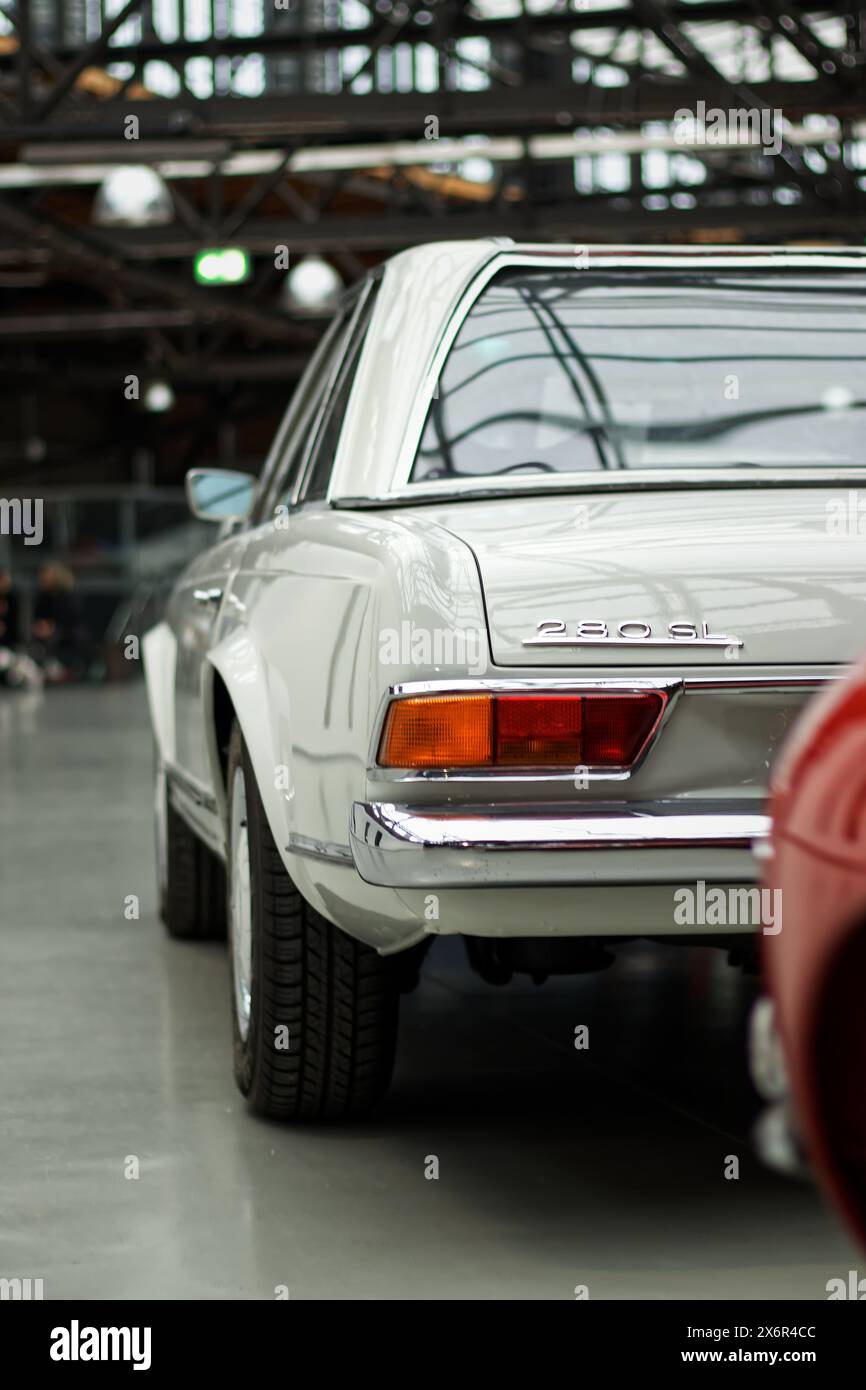 Mercedes-Benz 280SL classic coupe Stock Photo - Alamy