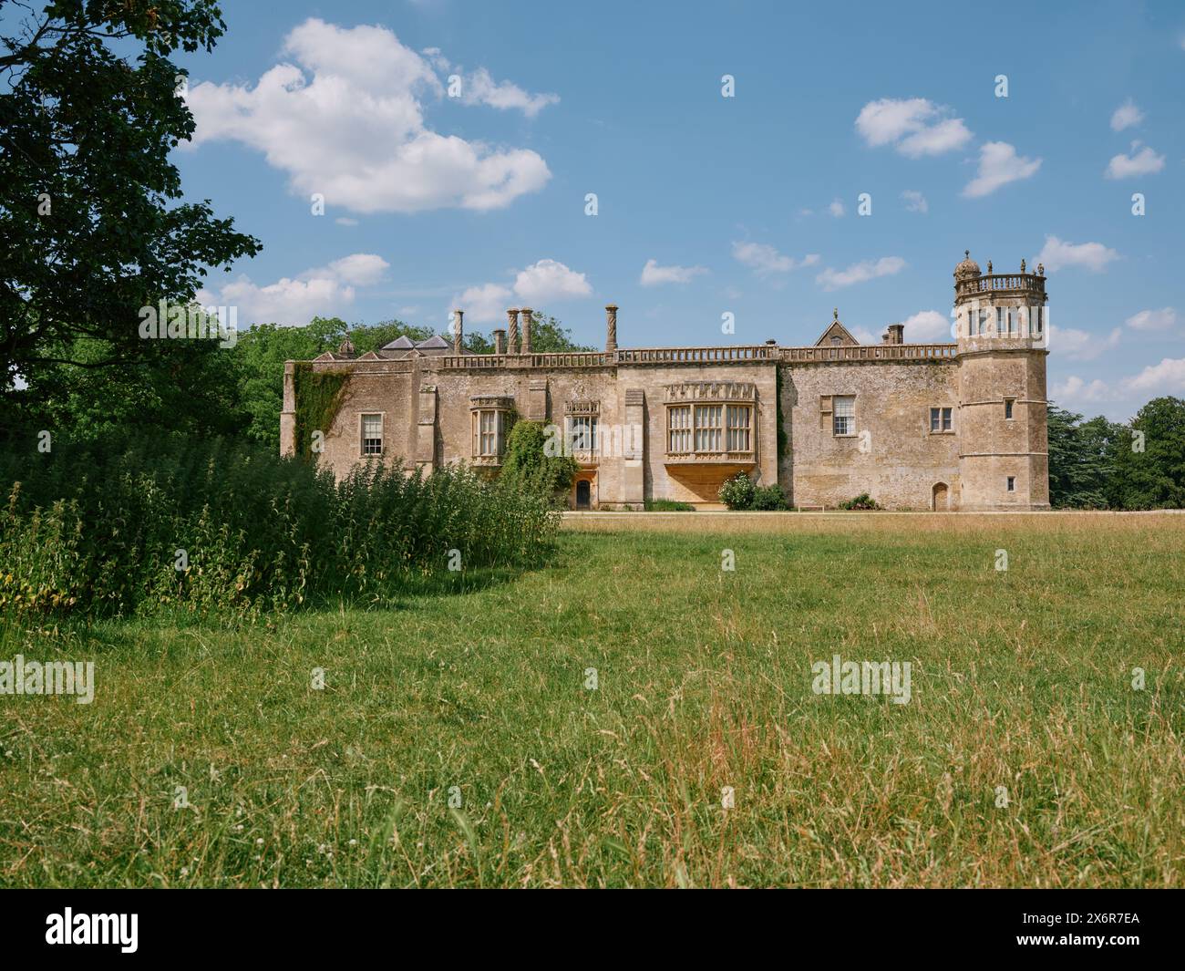Lacock Abbey in summer, Wiltshire England UK Stock Photo - Alamy