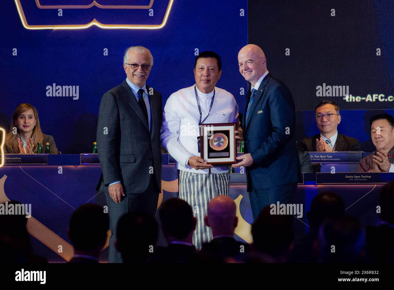 Myanmar football federation hi-res stock photography and images - Alamy