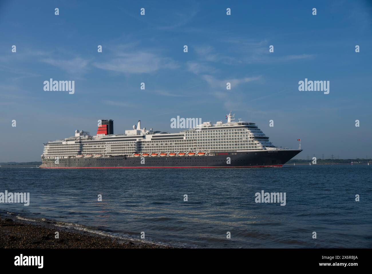 Cunard queen anne hi-res stock photography and images - Alamy