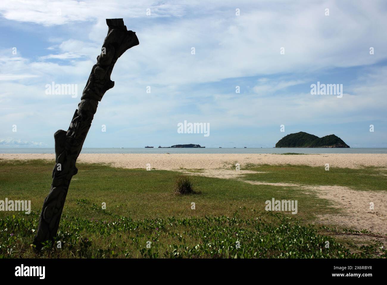 Laem samila hi-res stock photography and images - Alamy