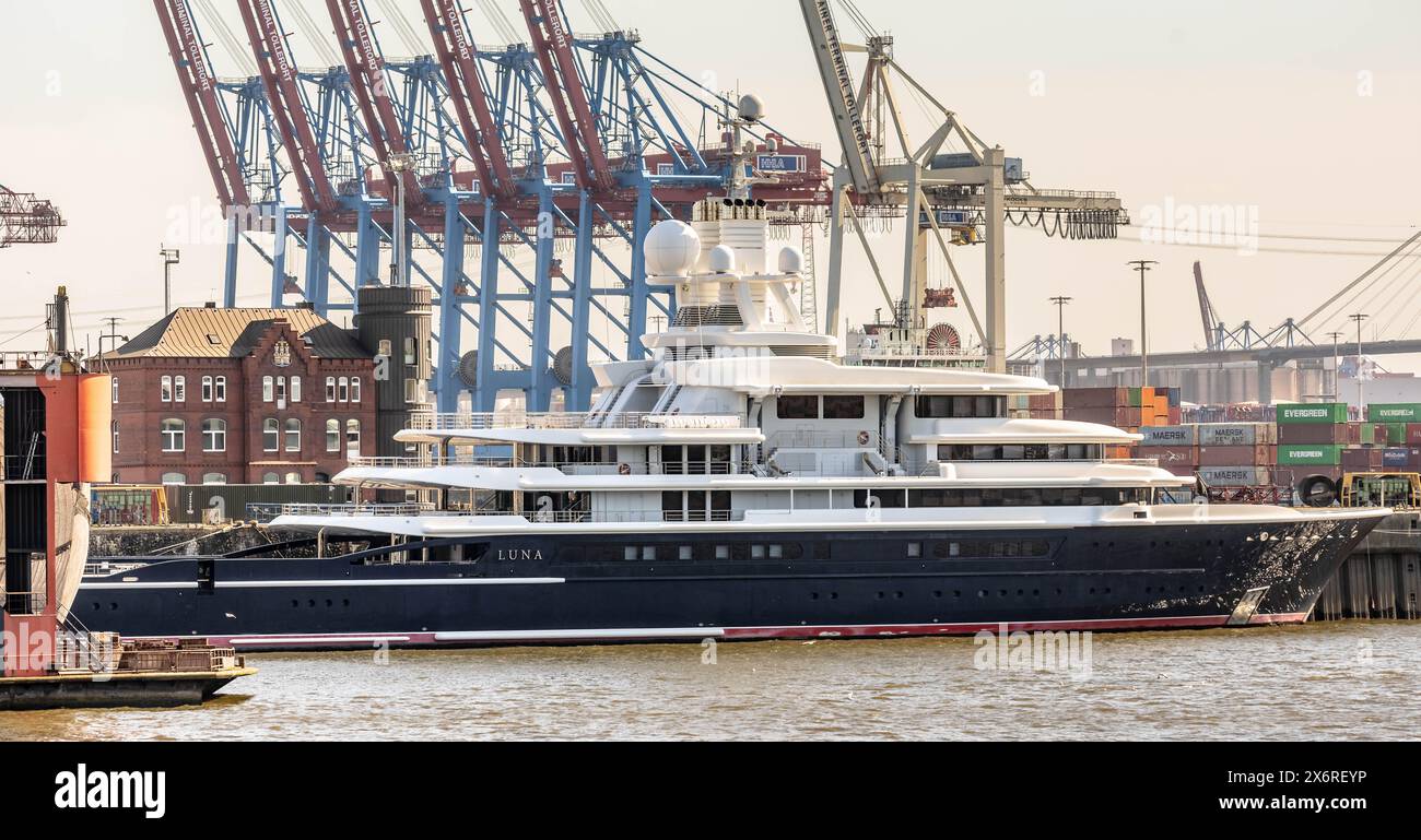 Hamburg, Germany. 15th May, 2024. The mega yacht "Luna", built at the ...
