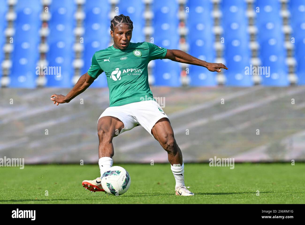 Dermane Karim (8) of Lommel pictured during a soccer game between KMSK ...