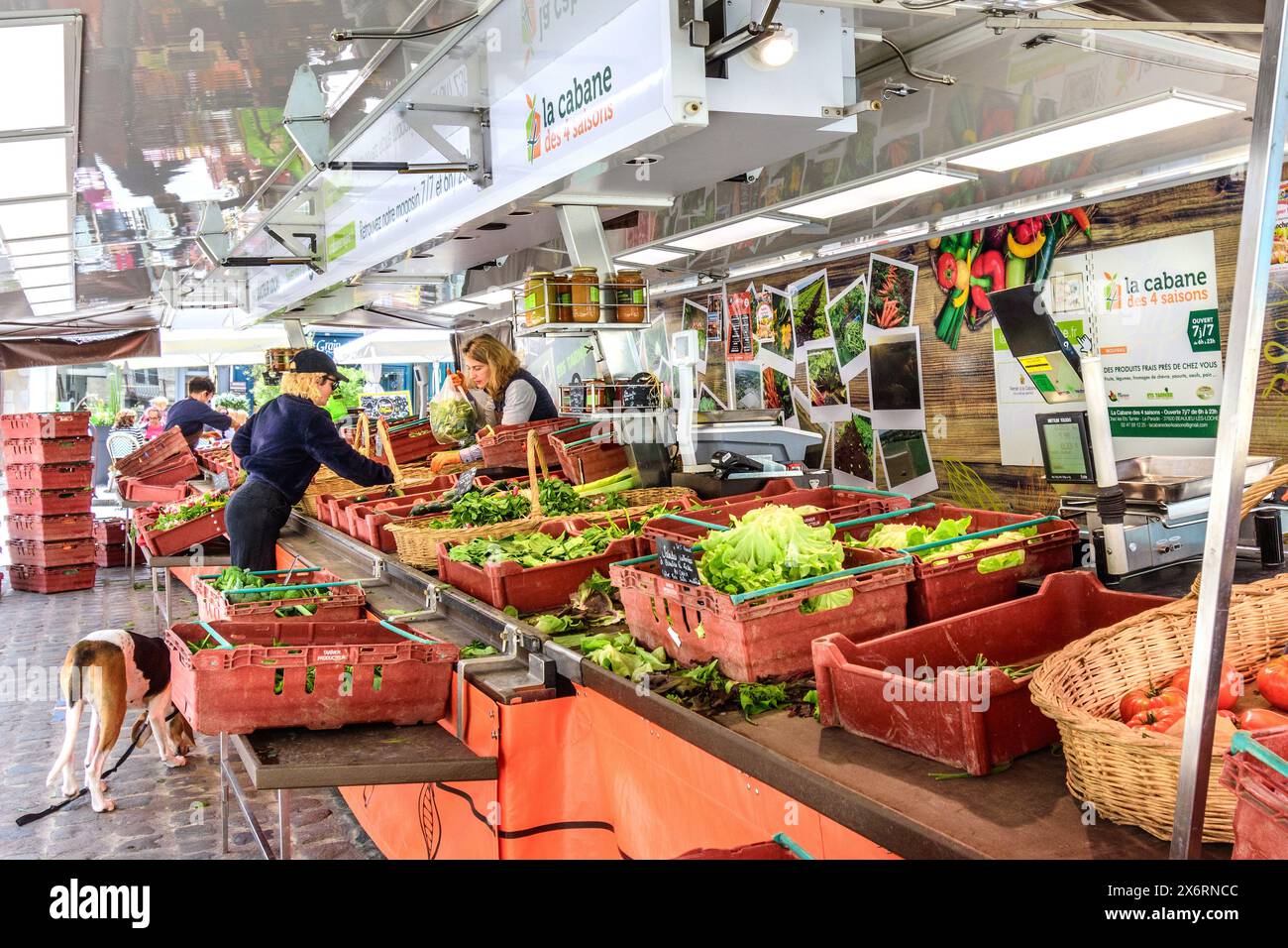 Market stall canopy hi-res stock photography and images - Alamy