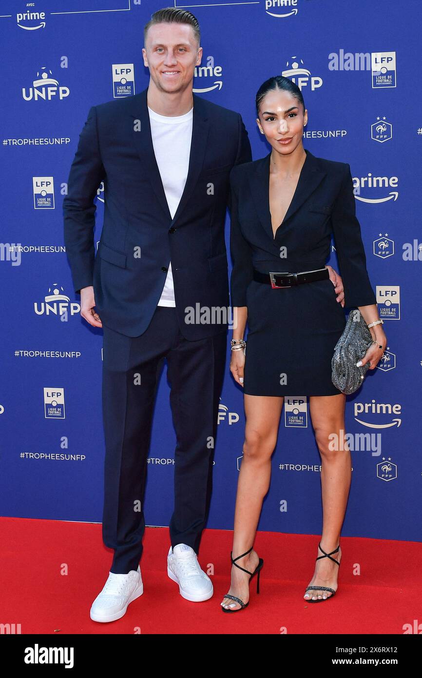 Polish goalkeeper Marcin Bulka (L) arrives for the UNFP (French ...