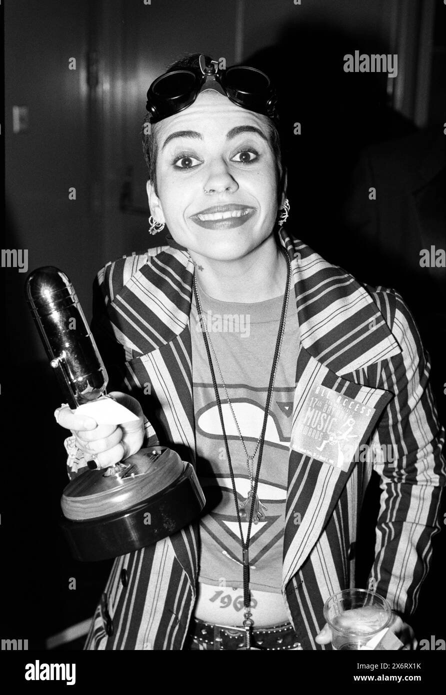 Linda perry hi-res stock photography and images - Alamy