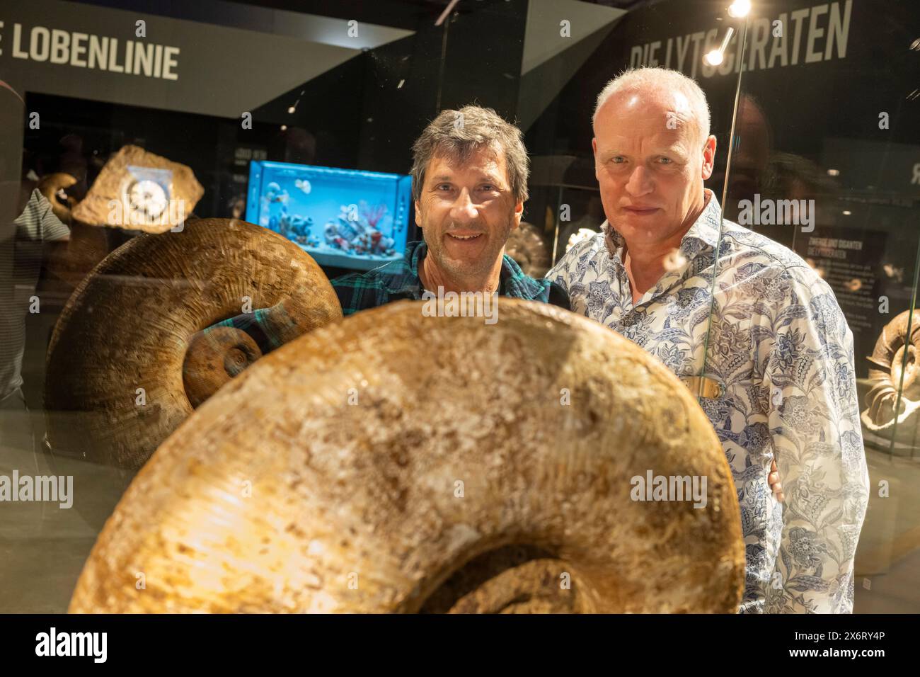 Denkendorf, Germany. 16th May, 2024. Raimund Albertsdörfer (l ...