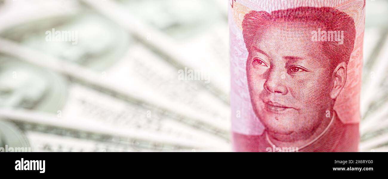 Chinese money banknote, 100 yuan banknote, surrounded by many hundred ...