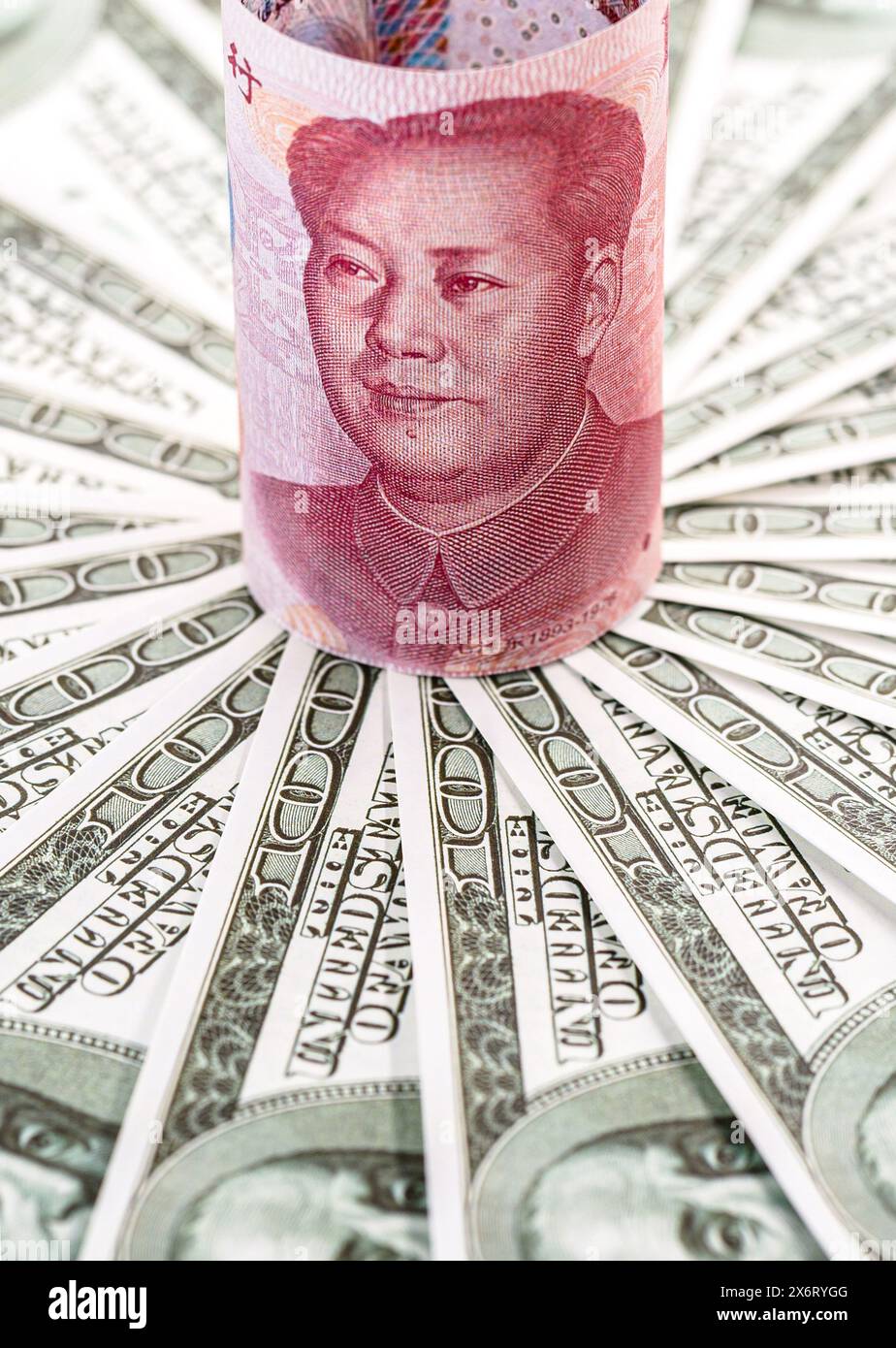 100 yuan note hi-res stock photography and images - Alamy