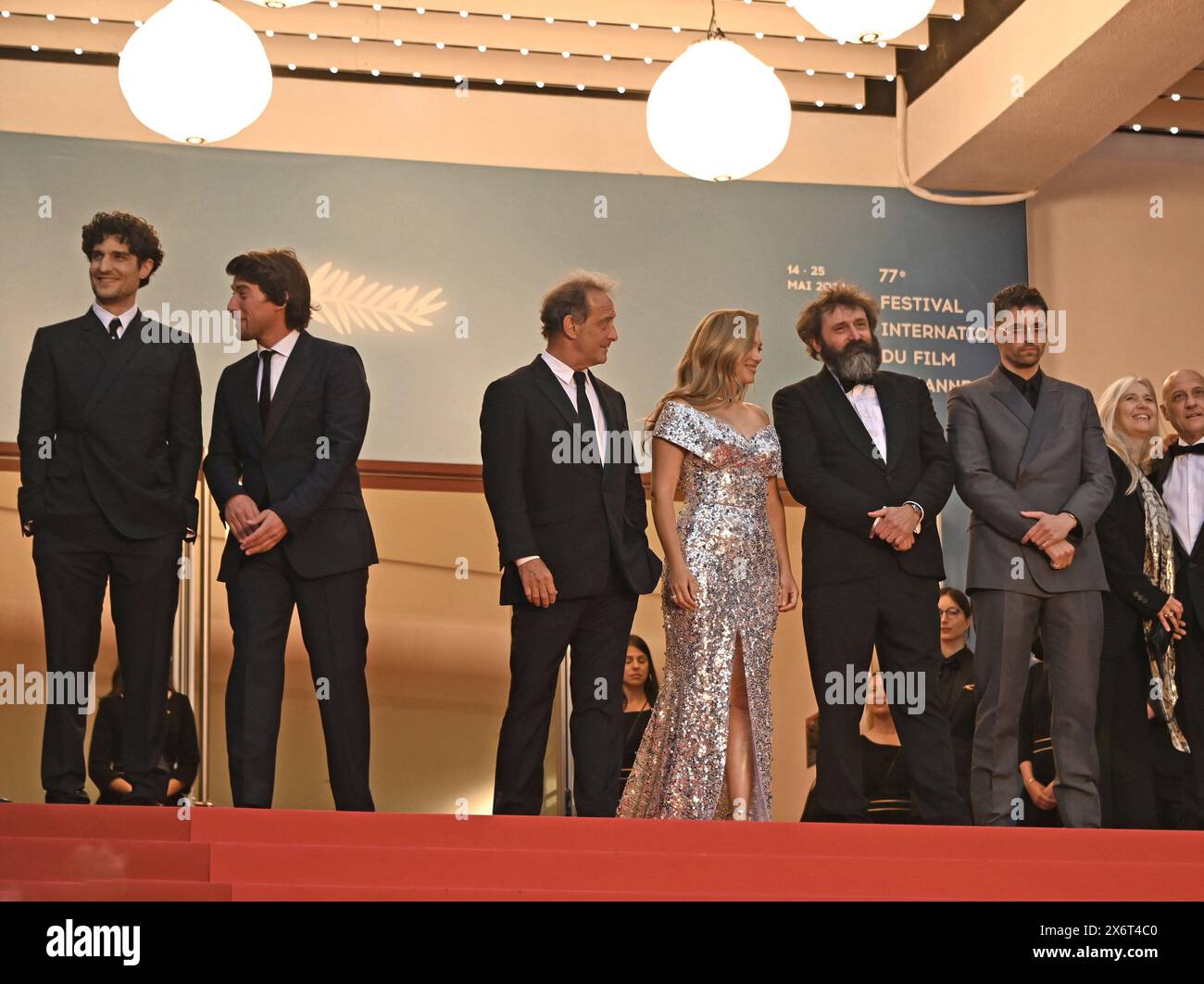 Le Deuxième Acte" cast and crew: Louis Garrel, Hugo Selignac, Vincent ...