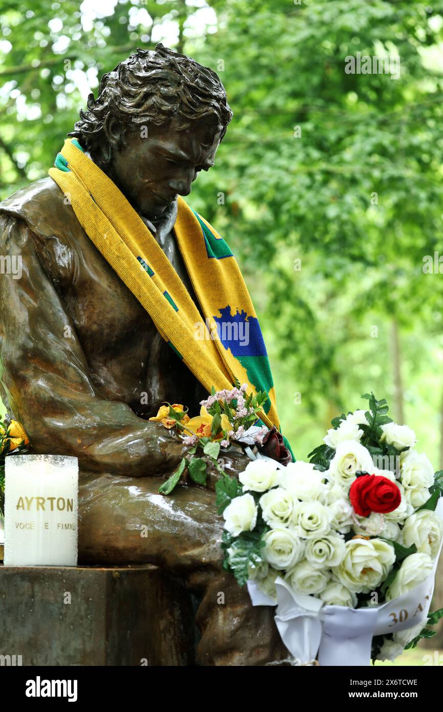 Imola, Italy. 16th May, 2024. Circuit atmosphere - statue of Ayrton ...