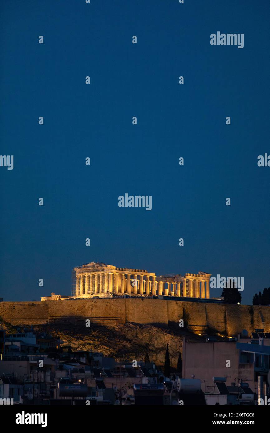 Parthenon temple at night, Athens, Greece, Europe Stock Photo - Alamy