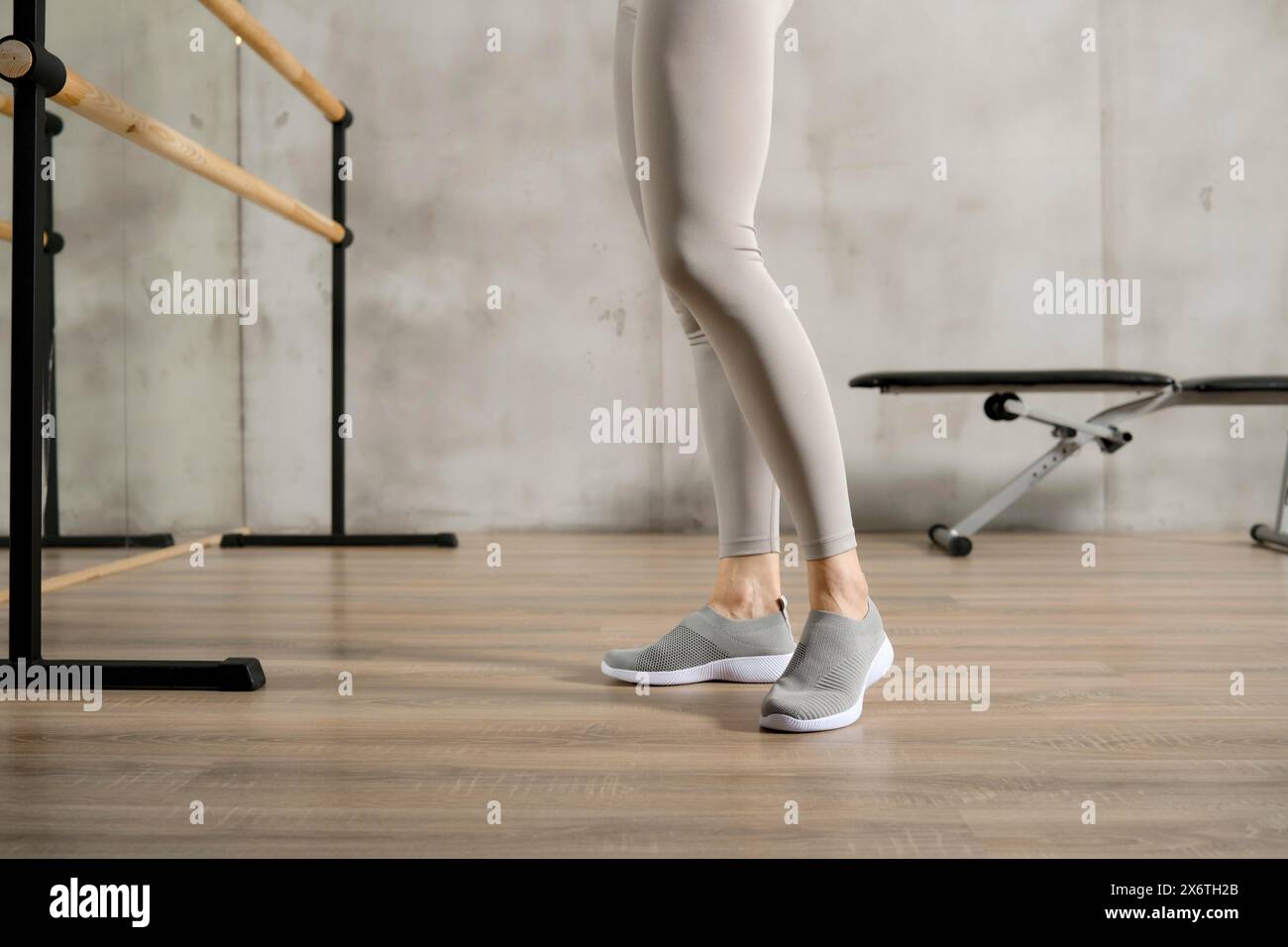 Female legs in sports hi-res stock photography and images - Alamy