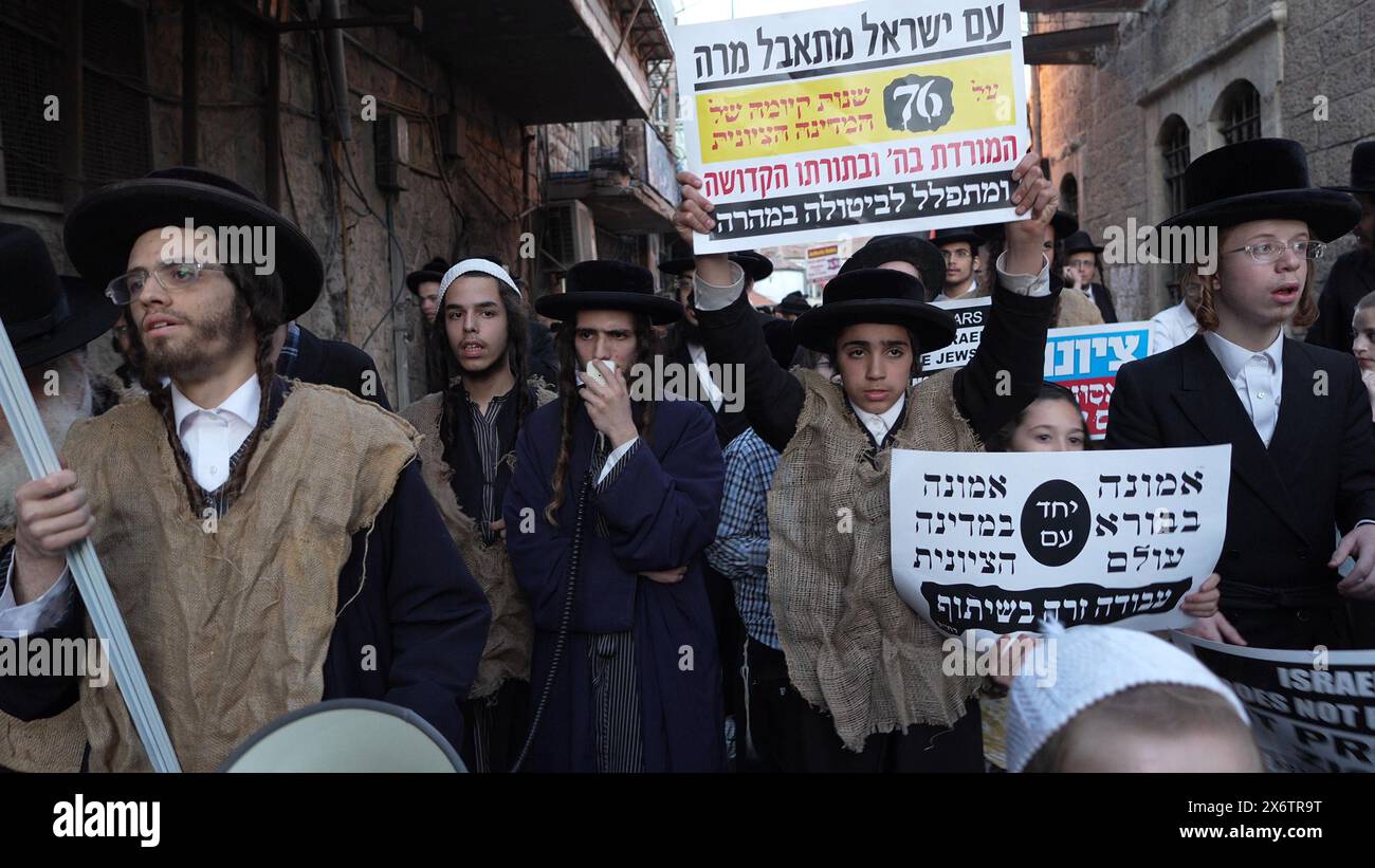 JERUSALEM - MAY 14: Members of Neturei Karta, a fringe ultra-Orthodox ...