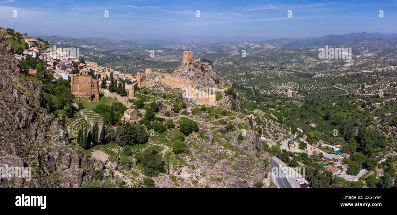 La Iruela castle, fortress of Andalusian origin, La Iruela ...