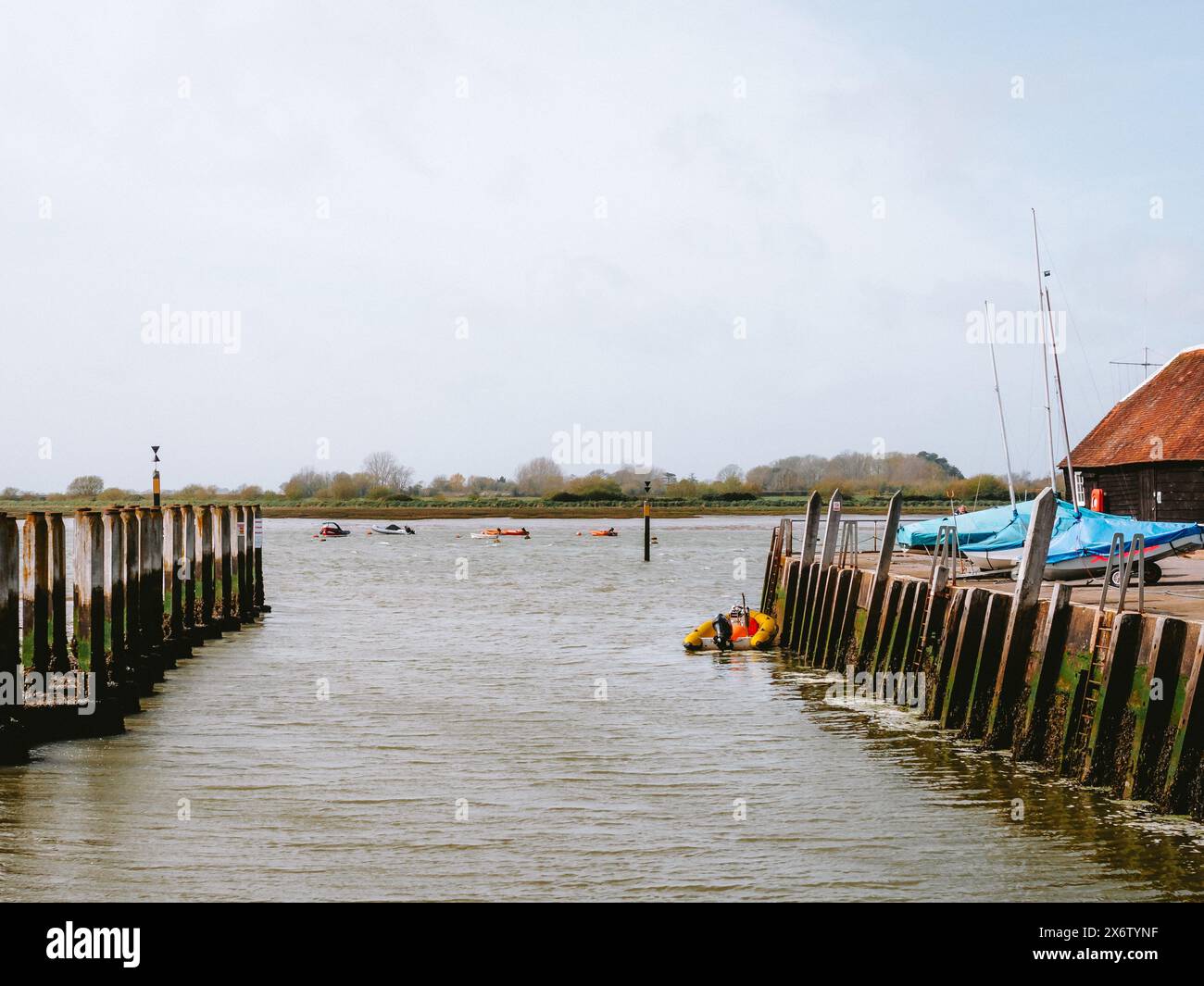 Bosham fishing village hi-res stock photography and images - Alamy