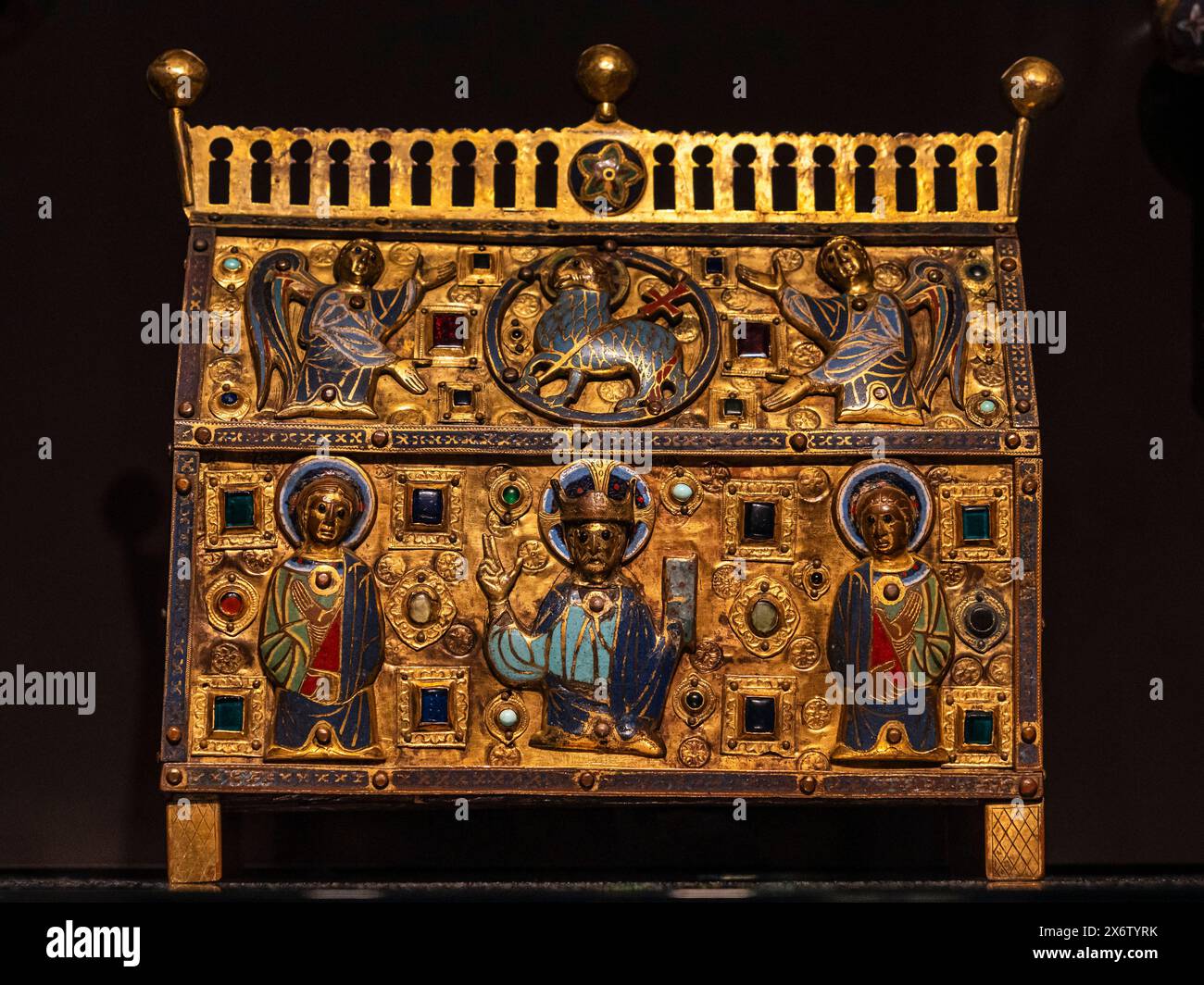 reliquary decorated with figure of Christ and angels, Limoges, 12th ...