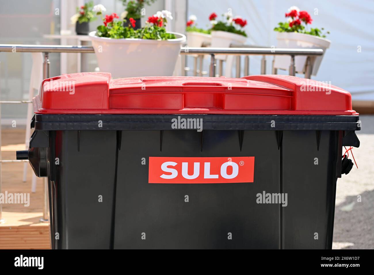SULO Muelltonne,Muellcontainer,Abfall,Muell, *** SULO waste garbage can ...