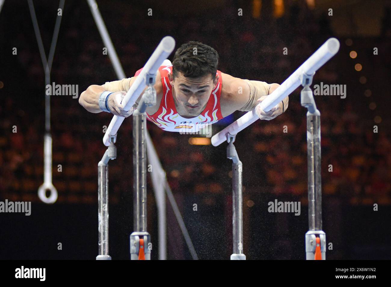 Barras paralelas hi-res stock photography and images - Alamy