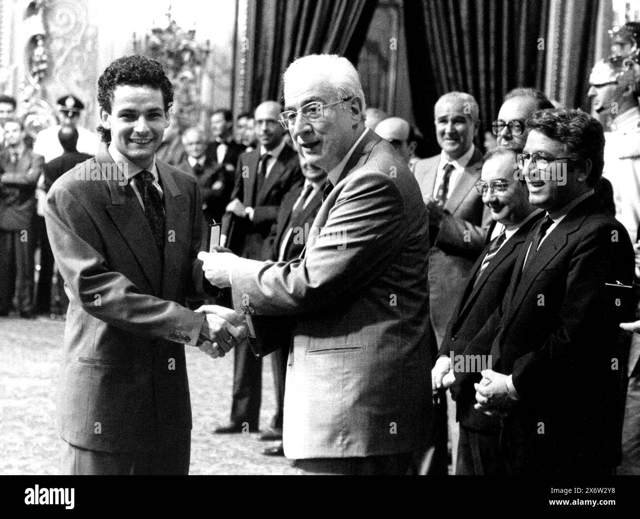 Roberto baggio italia Black and White Stock Photos & Images - Alamy
