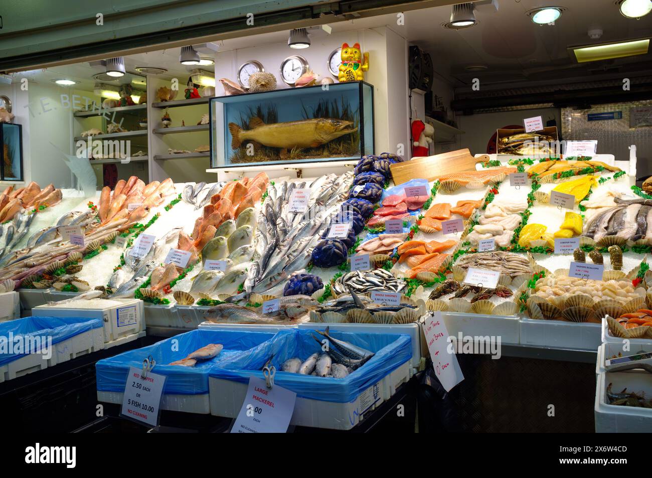 Kirkgate market leeds hi-res stock photography and images - Alamy