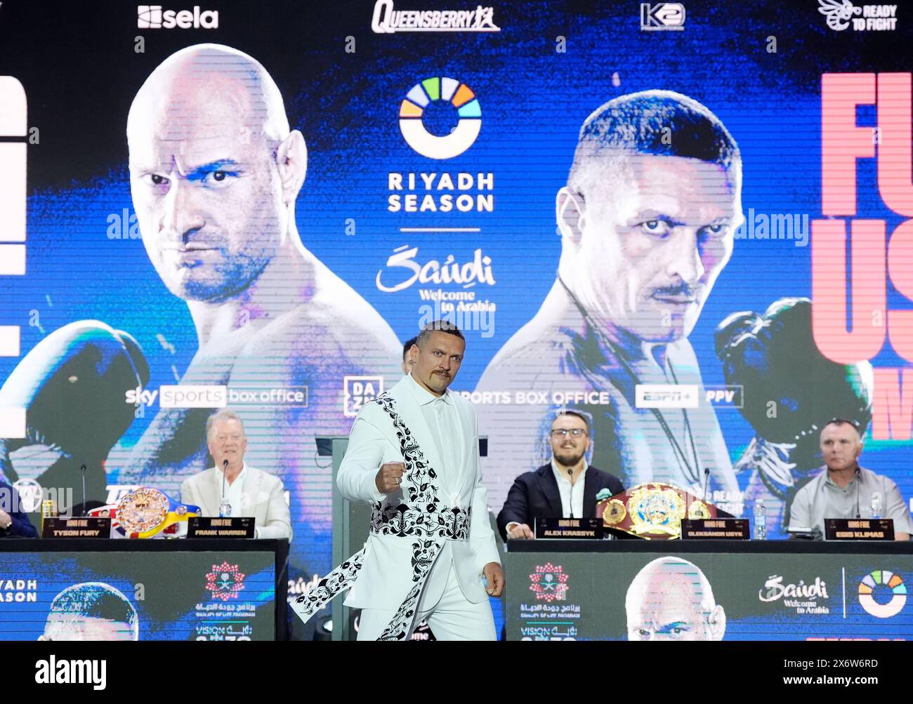 Oleksandr Usyk during a press conference at BLVD City Music World ...