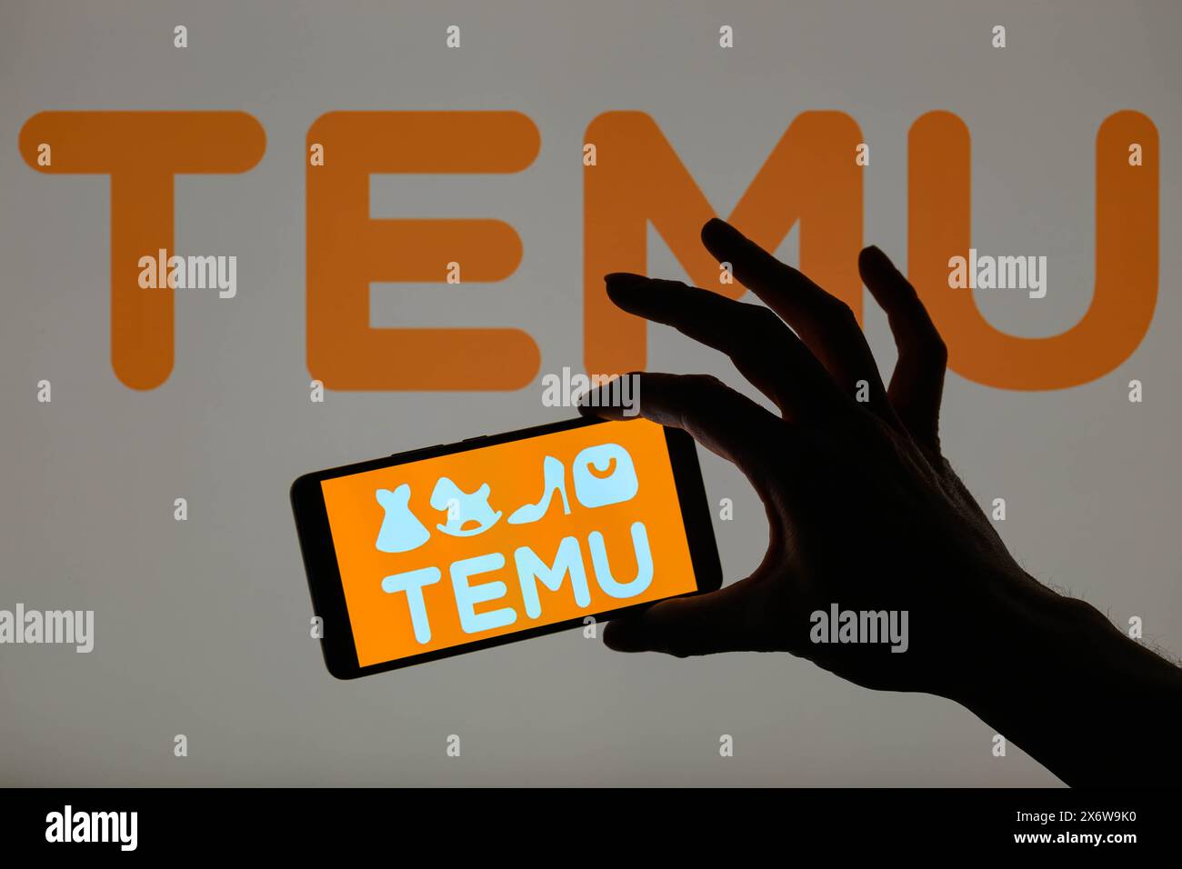 Temu logo hi-res stock photography and images - Alamy