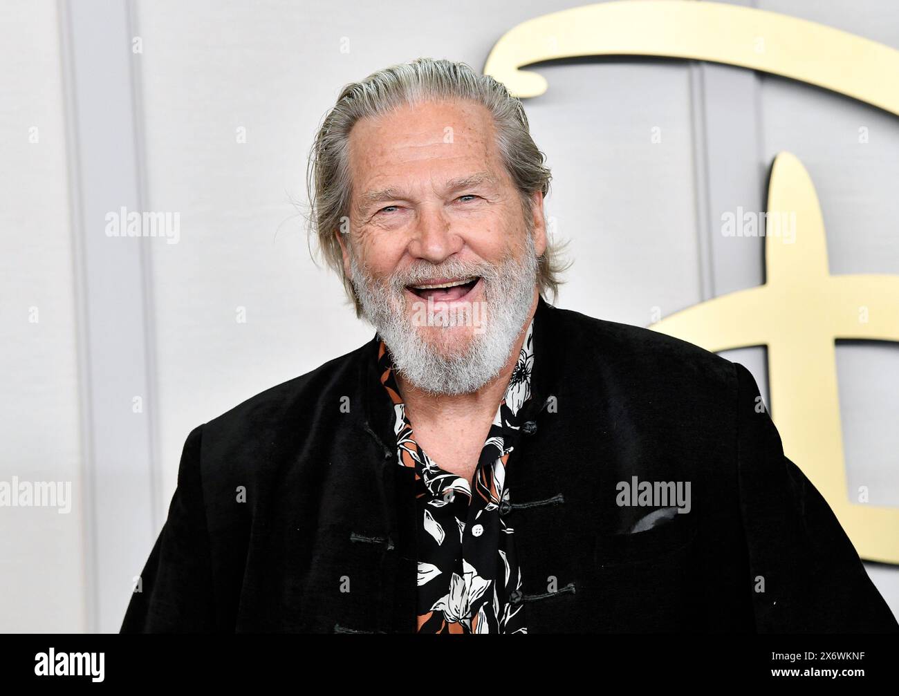 Jeff Bridges attends the Disney 2024 Upfront at the North Javits Center ...