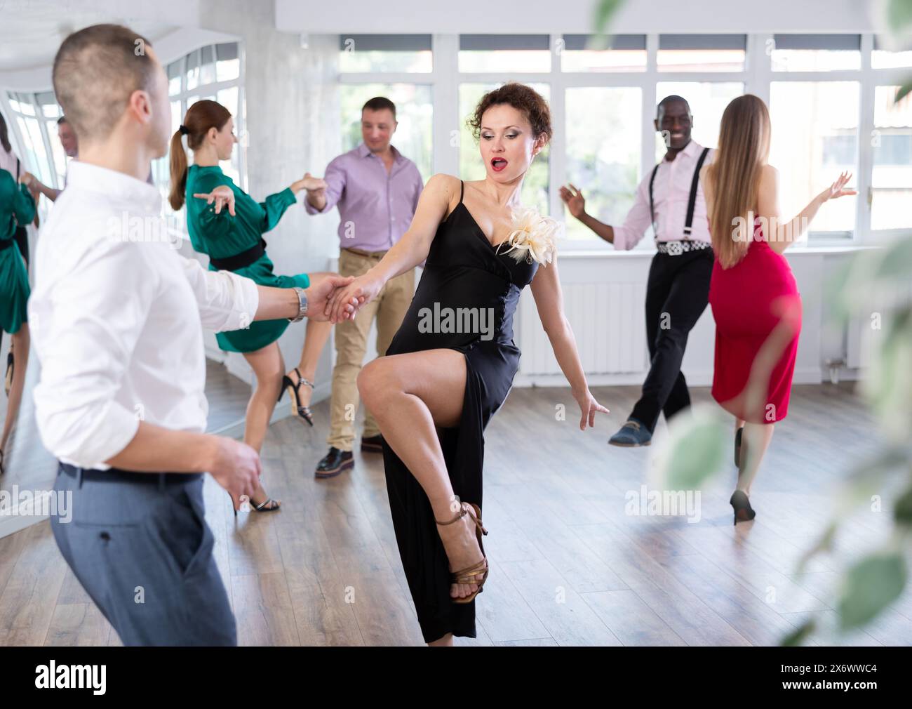 Swing dancing middle aged hi-res stock photography and images - Alamy